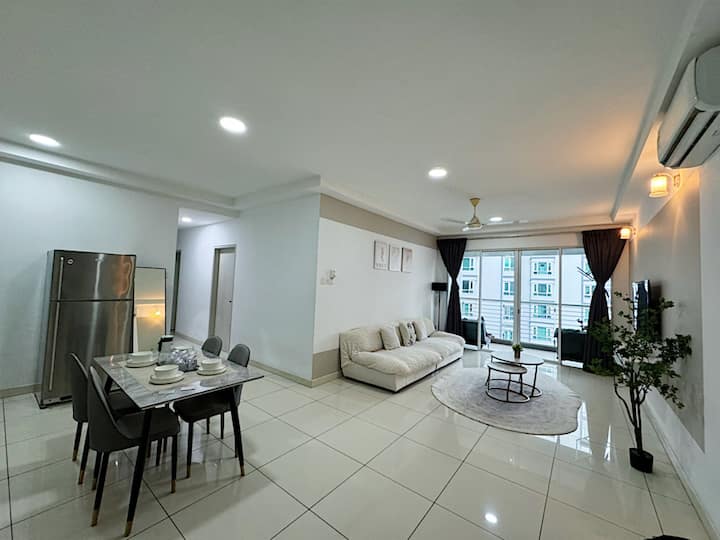 Sunway Velocity/13pax/kl/3minstomall/7minstomrt - كوالالمبور