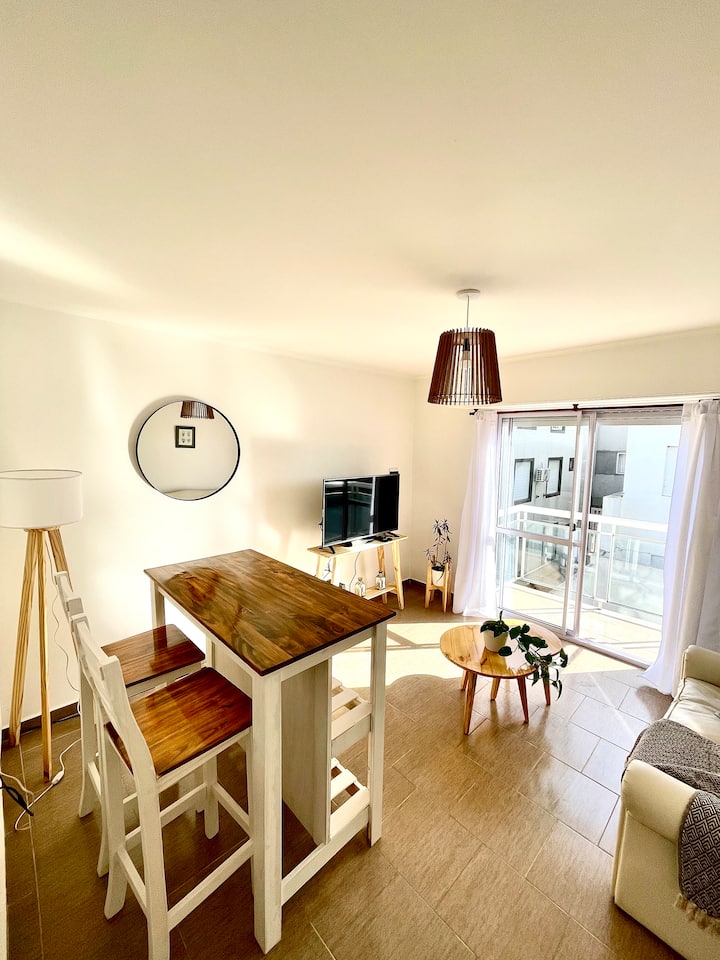 Hakuna Matata - Dpto Centrico. 2 Personas, Cochera - Tandil