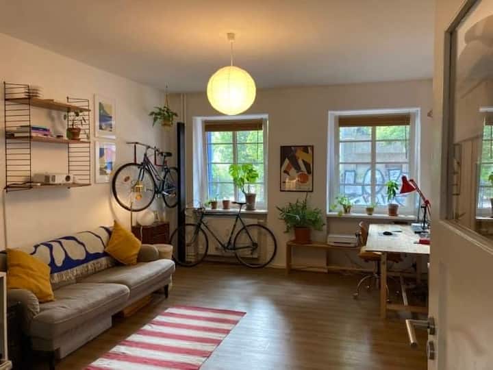 2 Room Apartment @ Körnerkiez - Berlin