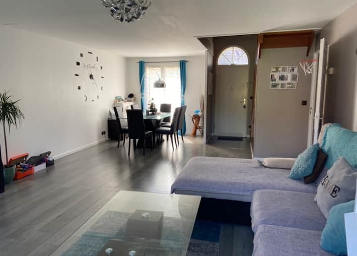 Maison 3 Chambres Proche Paris - Cergy