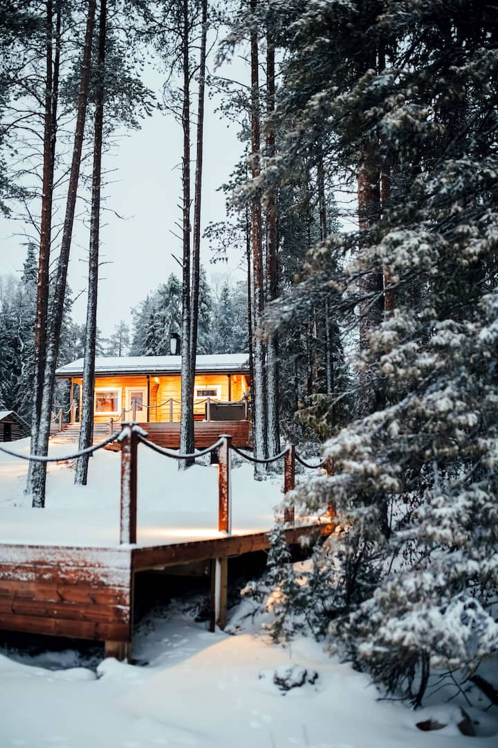 Luxury Wilderness Sauna Cabin - Finland