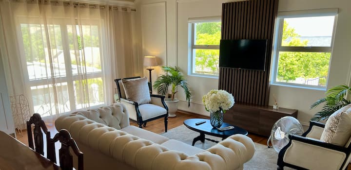 Winelands, Shorelines, And Cityscapes - Somerset West