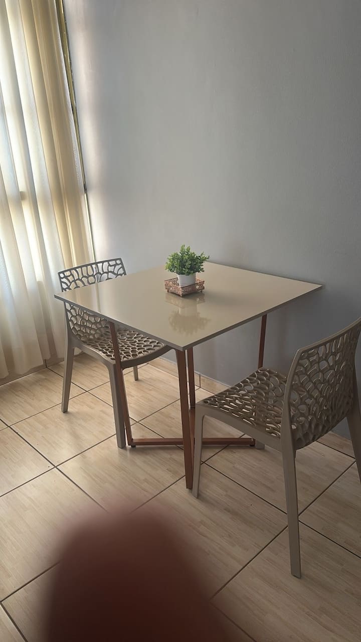 Apto Jd. América Com Garagem - Goiânia