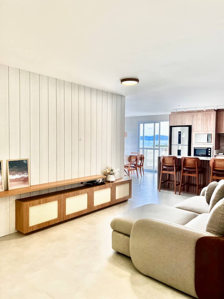 Apartamento 4 Quatro Quartos - Primeiro Aluguel! - Governador Celso Ramos