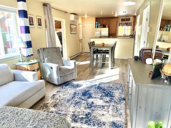 Downtown Home On The Bike Path - Carbondale, CO