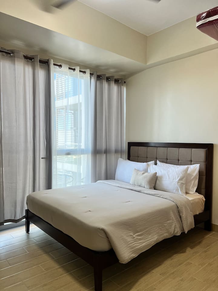 Condo In Iloilo City - Iloilo City