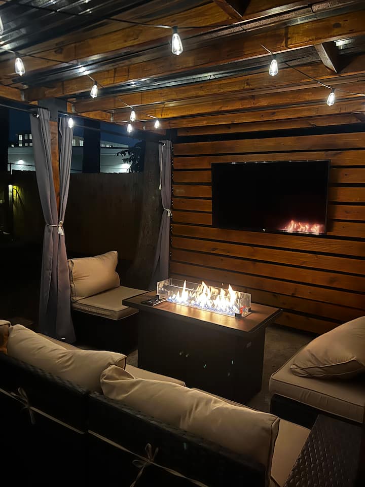 Cozy Mableton Retreat W/ Patio & Fire Pit Table - Paradise Island, Austell