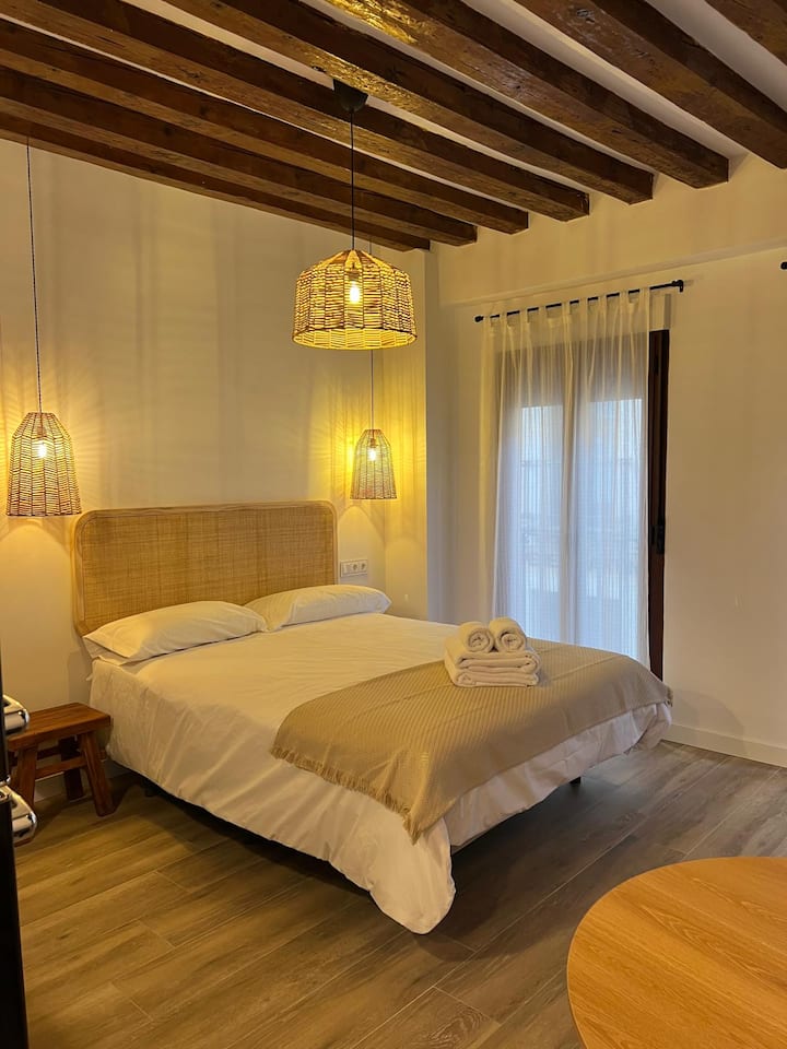 Apartamentos Caballeros Suite Doña Ximena - Ávila‎