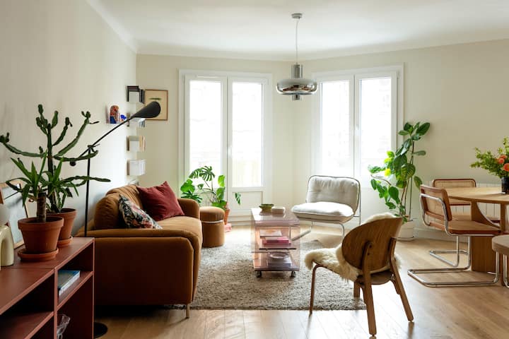 Appartement Refait à Neuf Au Pied De Montmartre - Paris