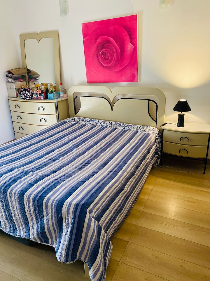 Quarto Próximo à Rua Da Oura - Albufeira