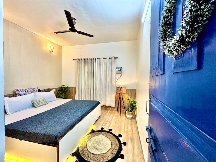 Santorini | Near Ekana Stadium - Lucknow