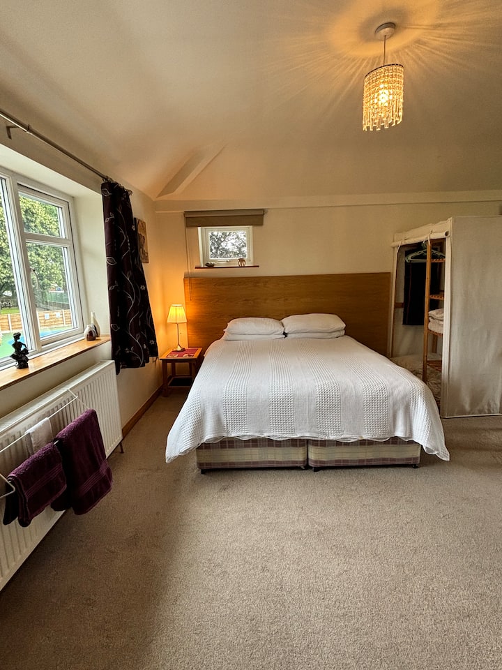 Private Studio, Spotless & Cosy With Ensuite - Mánchester