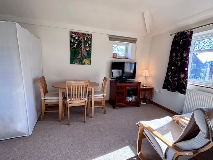 Private Studio, Spotless & Cosy With Ensuite - Stockport