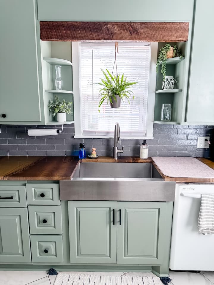 The Grate House — 1947 Charmer Near Harding - Harding University, Searcy