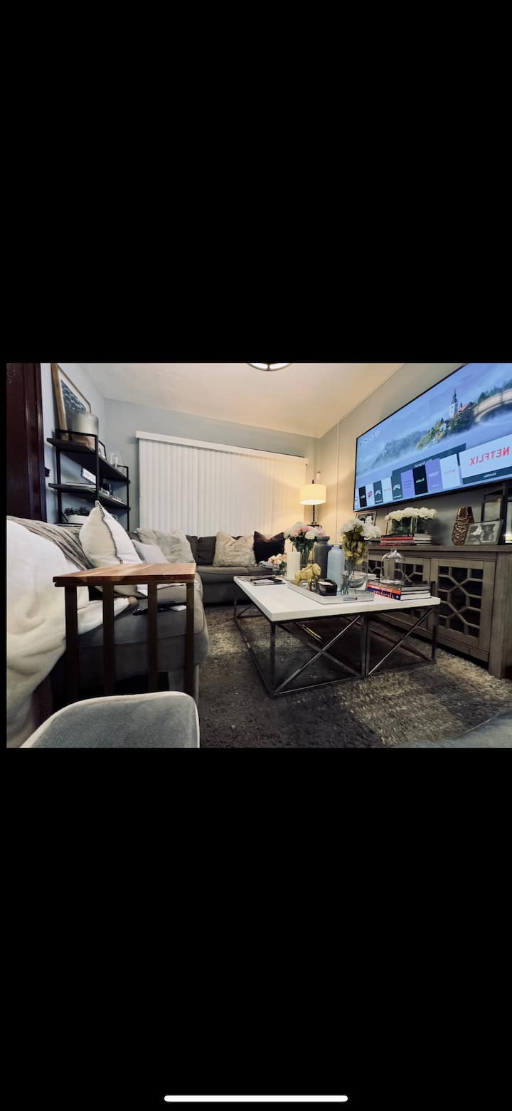 L2 Nice Home Mins From Downtown. - Buffalo, NY