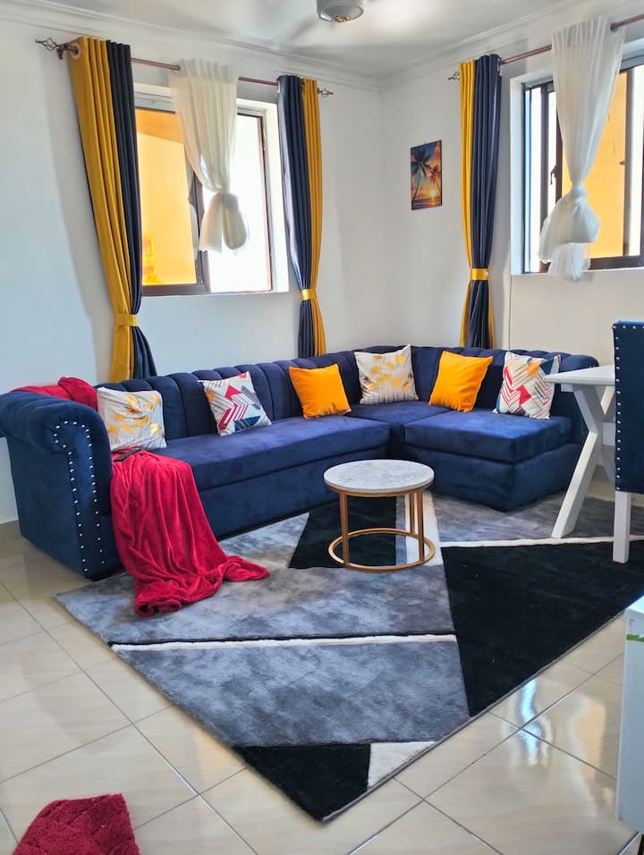 Blue 1br*hot Shower* Private Ensuite Bathroom - Mombasa