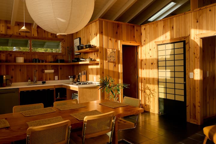 The Cedar House - Private Yard And Entrance! - Haleiwa, HI