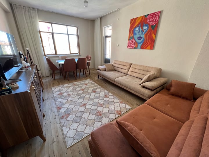 ÖğRenci Evimde Sevimli Bir Oda - Konya