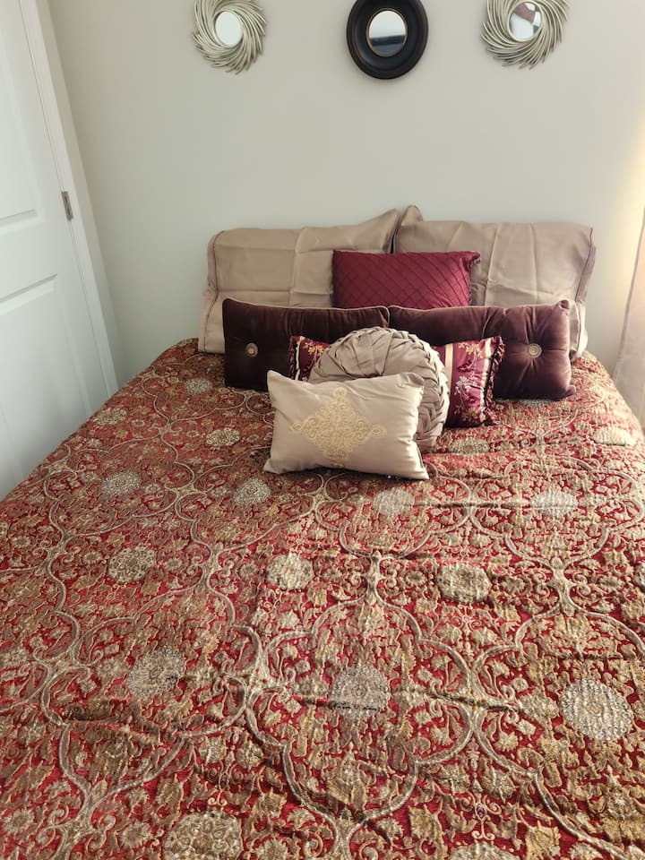 Quiet, Quaint And Cozy - Smithfield, NC