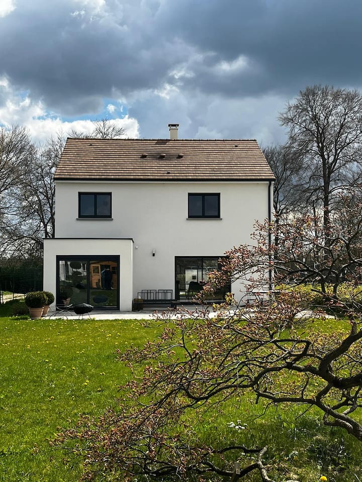 «&nbsp;La Casa Familia&nbsp;» à Fontainebleau - Nemours