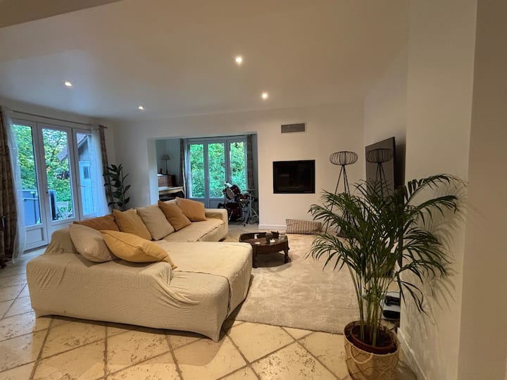 Maison Familiale Baignée Dans La Verdure - Palaiseau