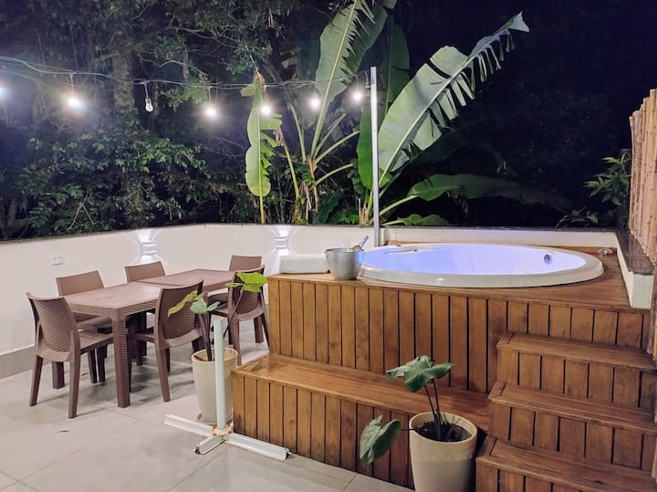 Apartamento Da Pedra Com Spa Aquecida Praia Mansa. - Guaratuba