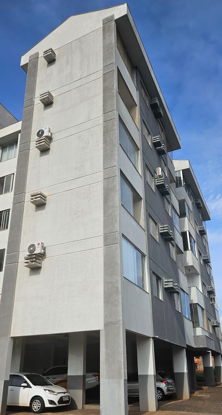 Apto Monte Rey 201 - Campo Grande