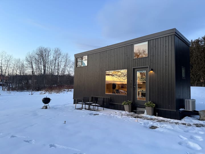 Catalyst Tiny Home! - Stowe