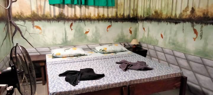 Ann & Mike Guest House
Room 1 - Busuanga