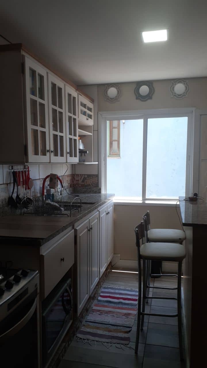 4 (5p) Dois Quartos- Casa Completa! - Canoas