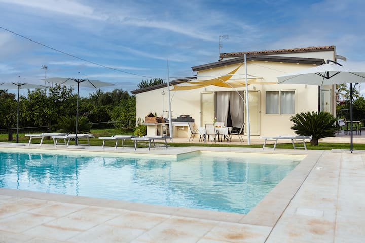 Profumo Di Zagara 6+2, Emma Villas - Ispica