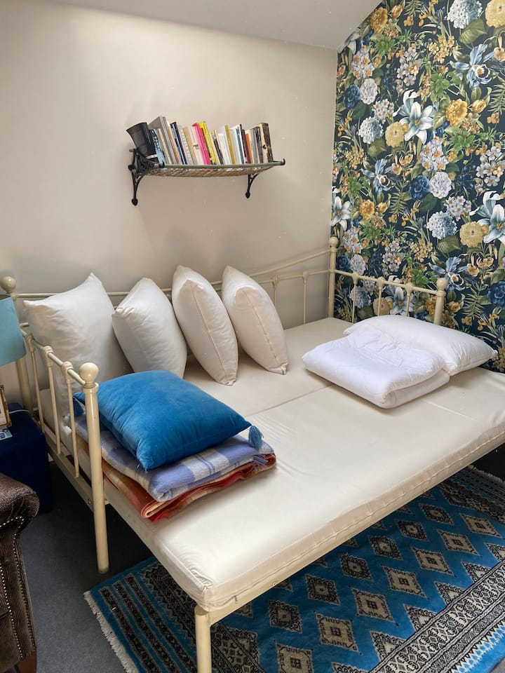 Comfortable Room In Former Prison - Brunswick