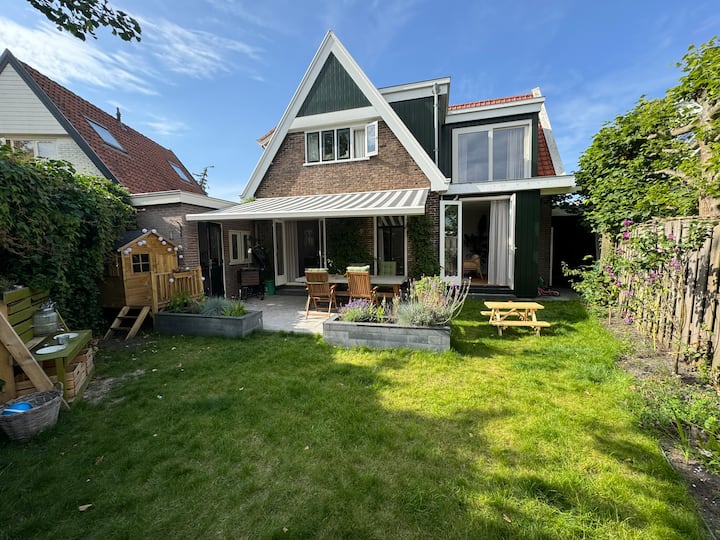 Charming House For Families - Amsterdam