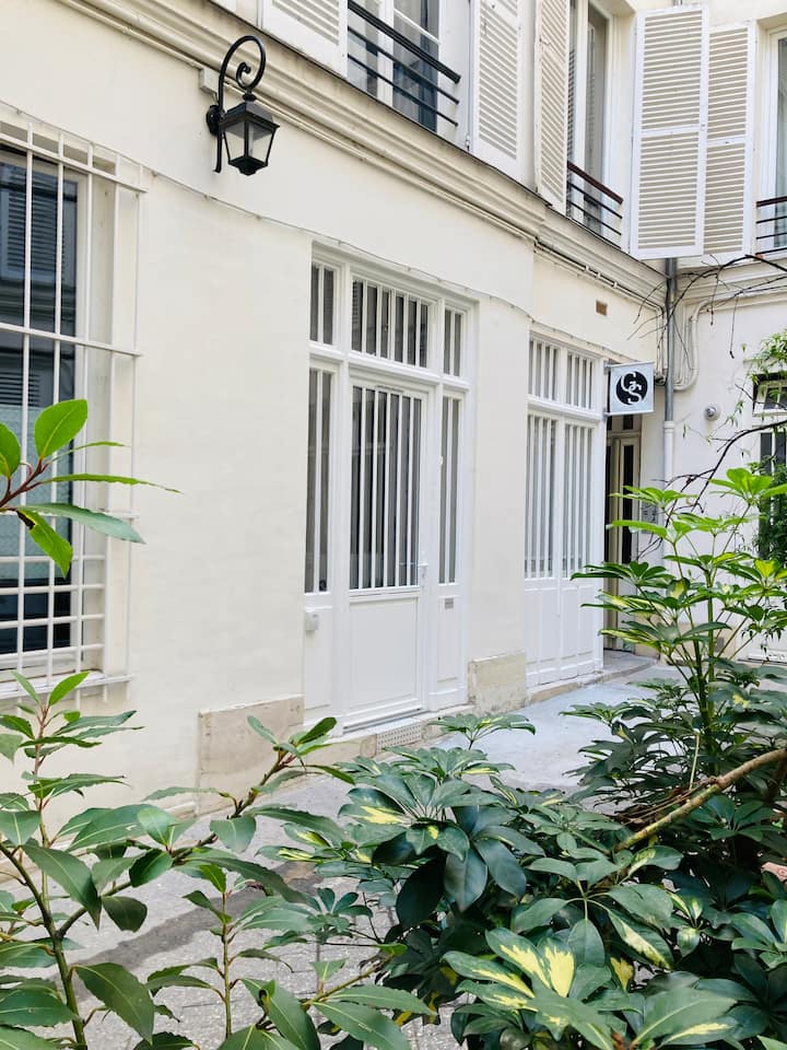 Studio Chabrol : Ancien Atelier, Fitness, Douche - Île de la Cité