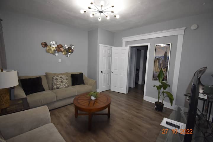 2br Close To Yale - New Haven - New Haven, CT