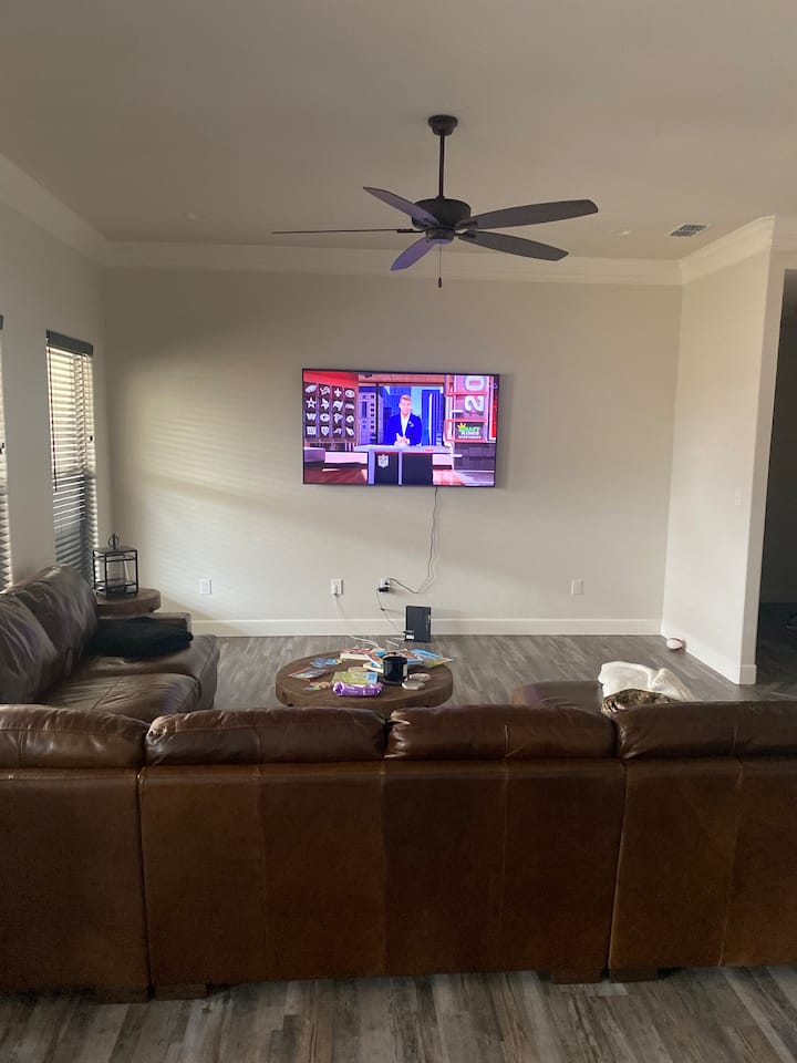 Quiet Room. New House. - Abilene, TX