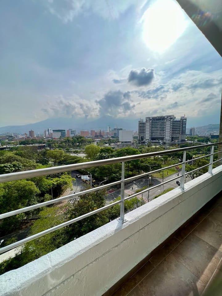 Linda Vista-piso#8-cerca-plazamayor-centro - Medellín