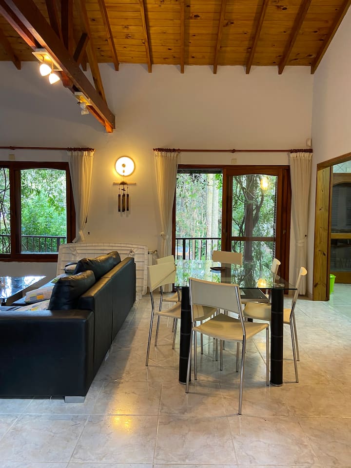 Casa En Mar De Las Pampas . - Villa Gesell