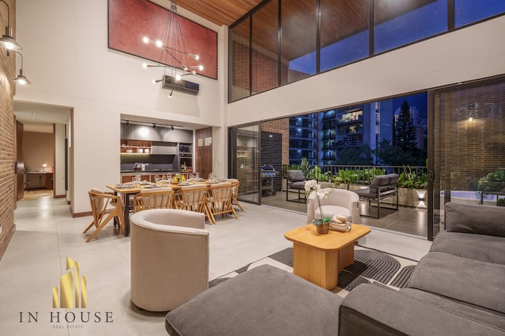 Morph 601 - Elegance & Tranquility With Ac/bbq - Medellín