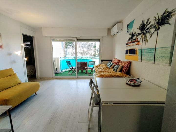 T2 De 32m2, Clim,5mn Plage, Balcon, Parking,4 Pers - Fréjus