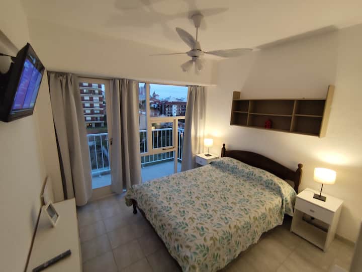 Departamento De 2 Ambientes. Zona Güemes - Mar del Plata