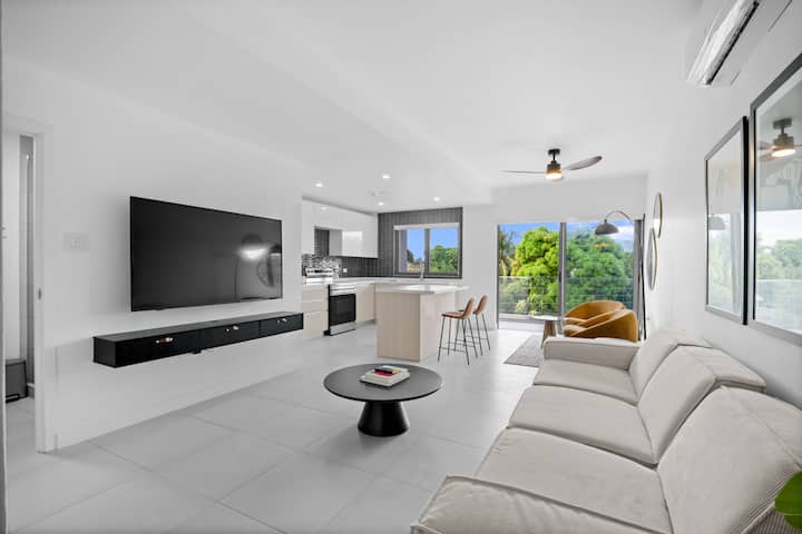 Cdco Homes | 1br • Pool • Balcony • 24/7 Security - Kingston