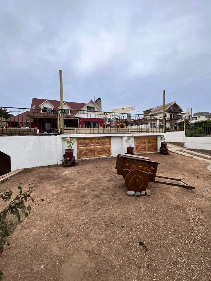 Casa Frente Y Vista Al Mar - Algarrobo