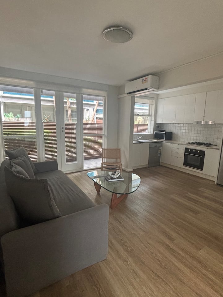 Effortless Living By The Beach - St Kilda