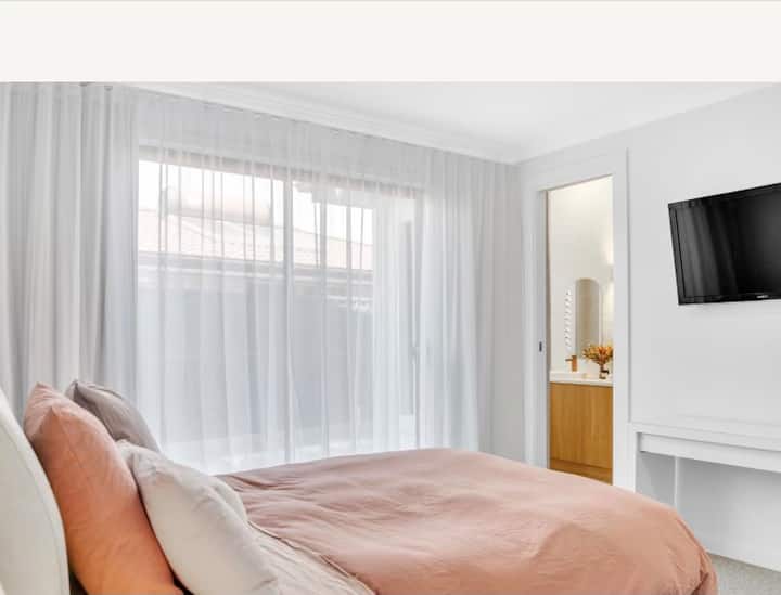 Home In Grange - Adelaide