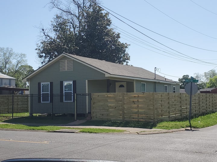 Central Lafayette - Lafayette, LA