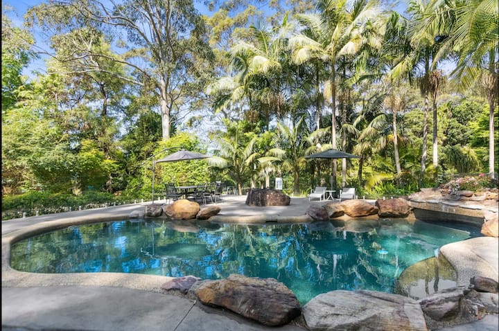 Coastal Rainforest Retreat - Cosy & Warm! - Wollongong