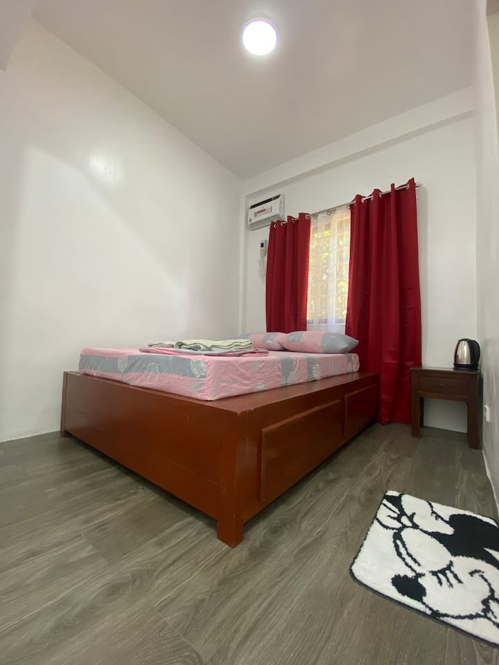 Minnie’s Room - Dasmariñas