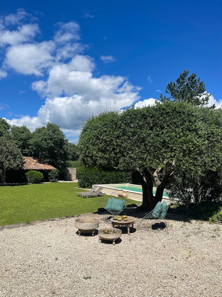 Maison De Charme En Provence - Aubussargues