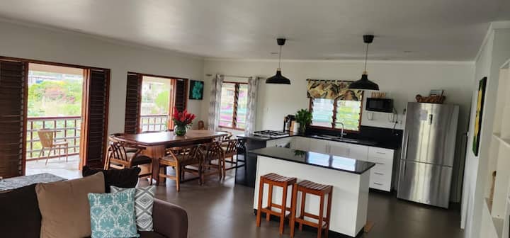 Bright And Airy Comfy Home Three - Nadi